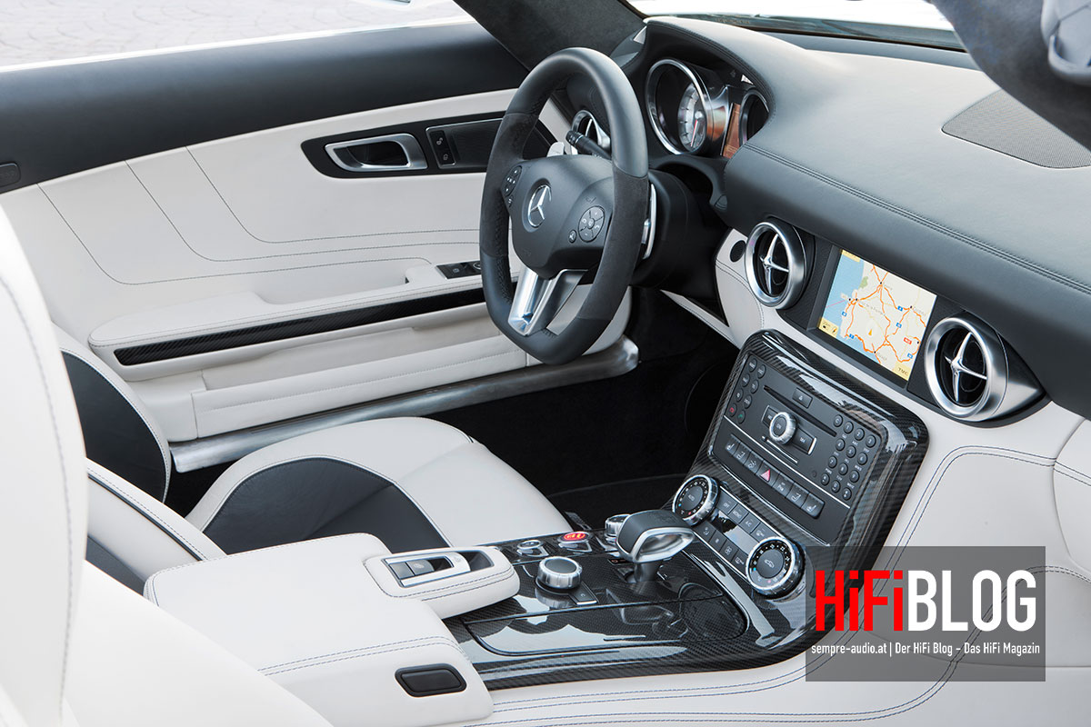 Bang & Olufsen BeoSound AMG Sound System im Mercedes Benz SLS AMG ...