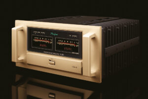 Accuphase A-80 Stereo Power Amplifier | sempre-audio.at