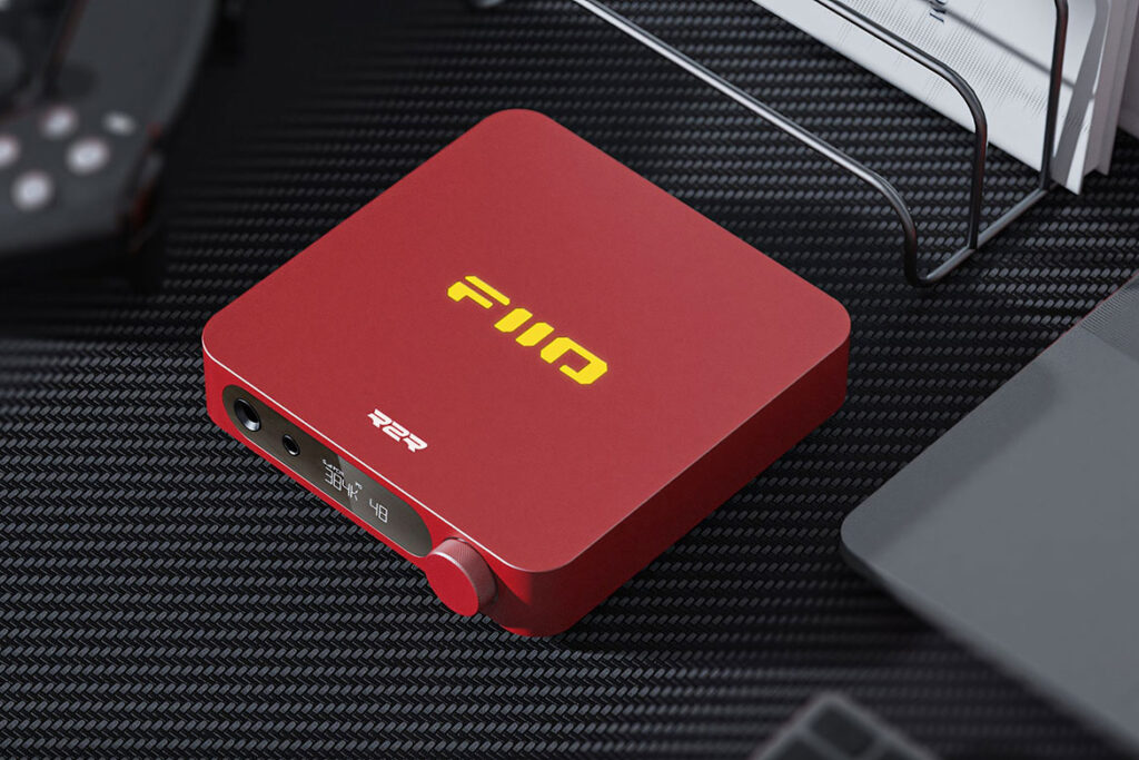 FiiO K11 R2R Desktop Headphone Amplifier | sempre-audio.at