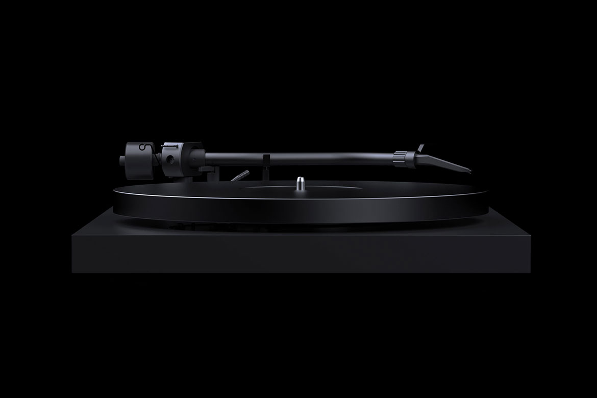 Pro-Ject Debut PRO S Balanced Turntable | sempre-audio.at