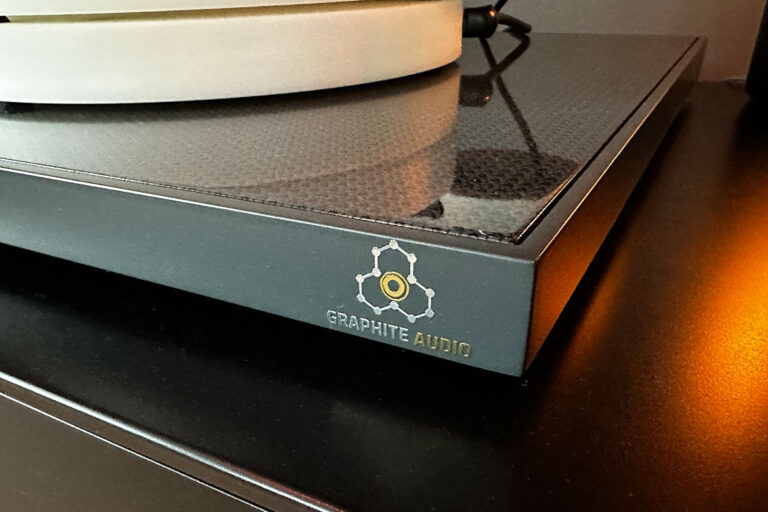 Graphite Audio Isolation Platform Classic 40 Ultra im Test | sempre ...
