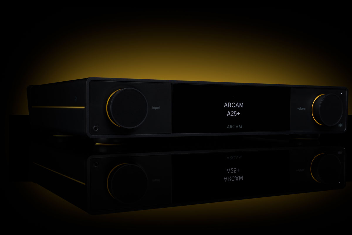 ARCAM Radia Series - Neue Vollverstärker ARCAM A5+, ARCAM A15+ und ARCAM A25+ vorgestellt ...