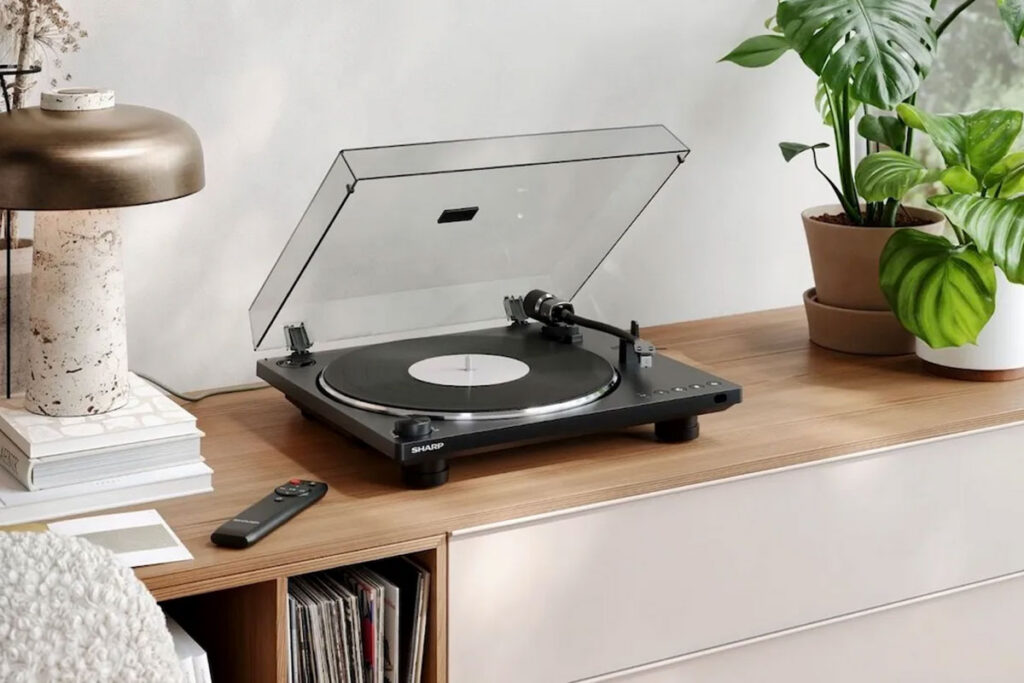 Sharp RP-TT100 Turntable - Sharp kehrt mit vollautomatischem ...